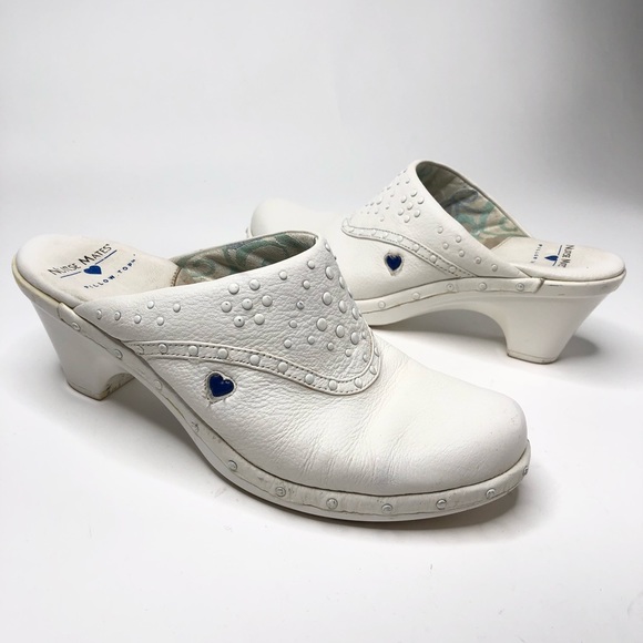Nurse Mates | Shoes | Nurse Mates White Pillow Top Slipon Clog Shoes ...